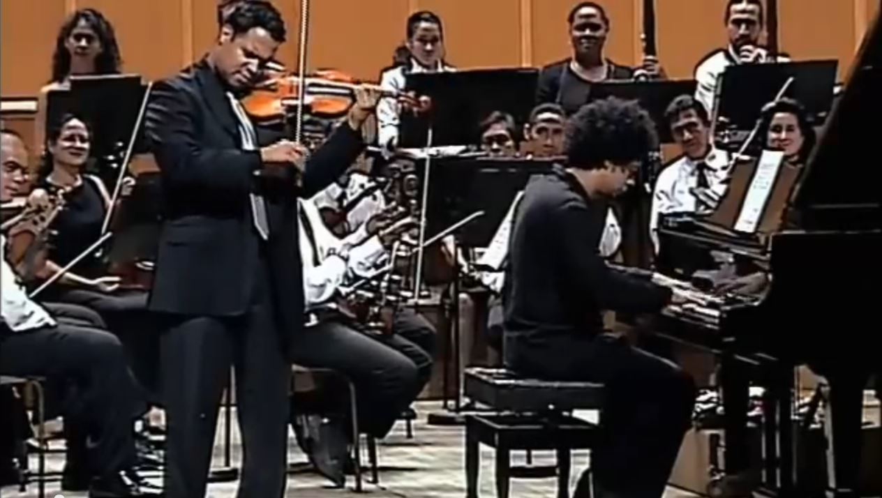 Aldo and Ilmar Lopez-Gavilan playing their Encore at Amadeo Roldan ...